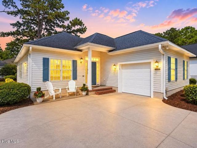 8879 Nottoway Ave NW, Calabash, NC 28467