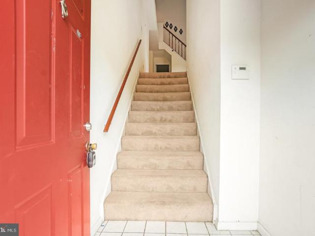 8879 Rusland Court