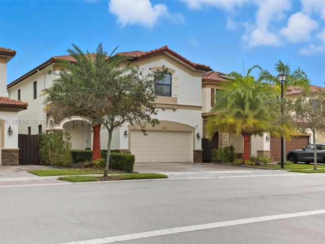 8870 NW 99th Path, Doral, FL 33178 | MLS #A11898