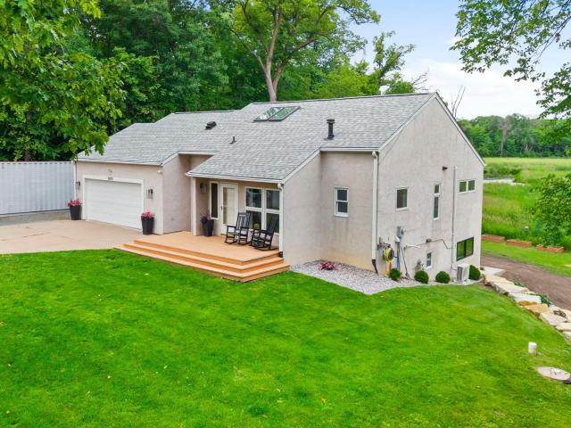 8870 nd Street N
