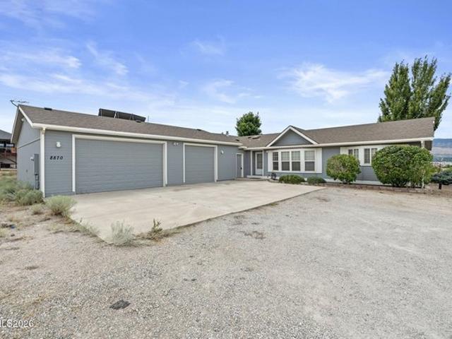 8870 Western Skies Dr, Reno, NV 89521