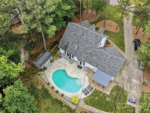 8871 Erbach Lane