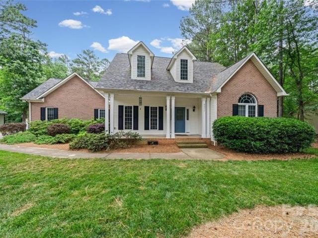 8871 Erbach Ln, Mount Pleasant, NC 28124