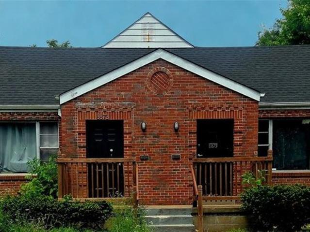 8873 Lowell St, Saint Louis, MO 63147