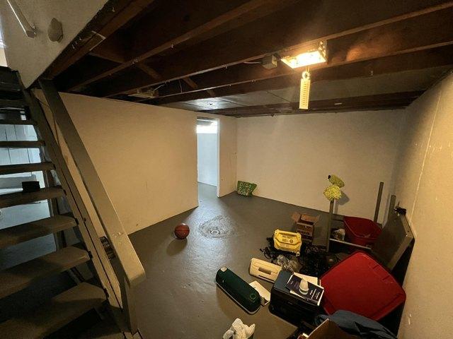 8873 Rutherford St, Detroit, MI 48228