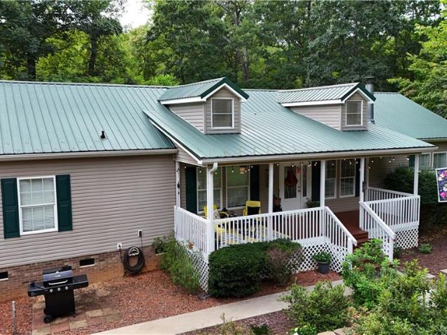 887 Bryan Road