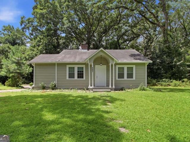 887 Ellis Rd, Stone Mountain, GA 30083