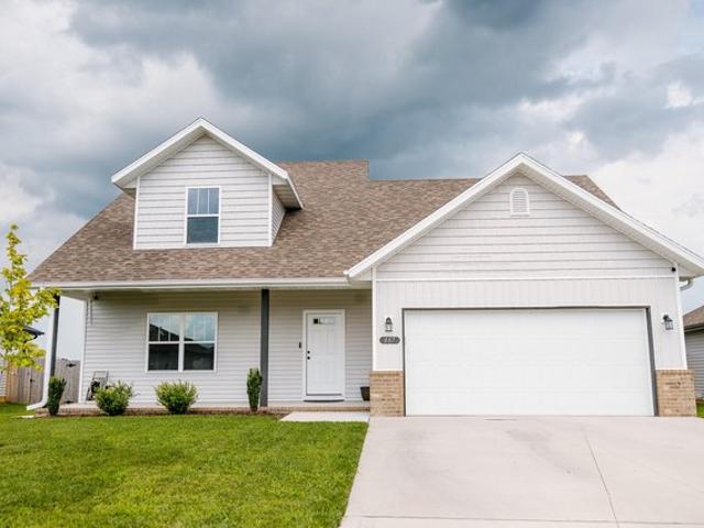 887 S Parkside Cir, Nixa, MO 65714