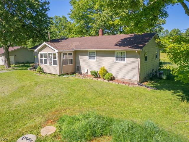 887 State Route 534 NW