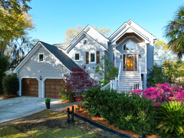 887 Parrot Creek Way