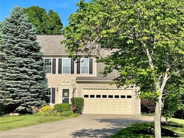 887 Willow Creek Dr, Fairlawn, OH 44333