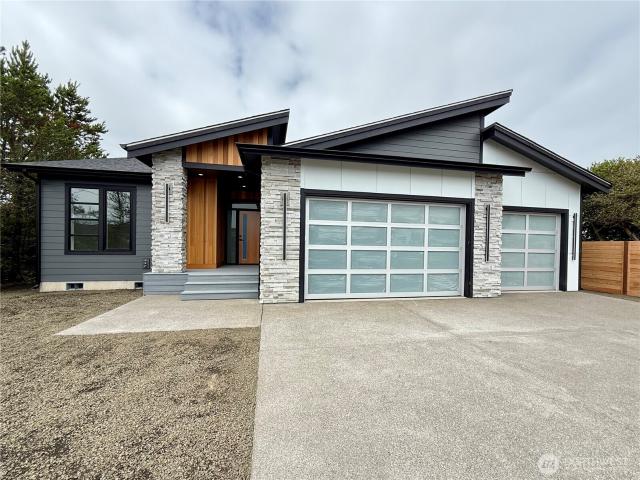 887 Texmar Avenue SW