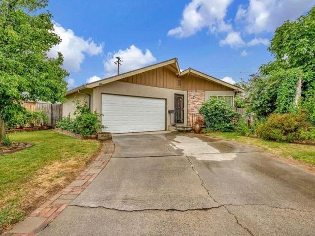8884 Kelsey Dr, Elk Grove, CA 95624