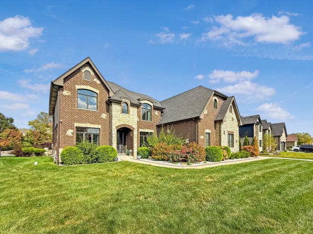 8884 Port Washington Drive