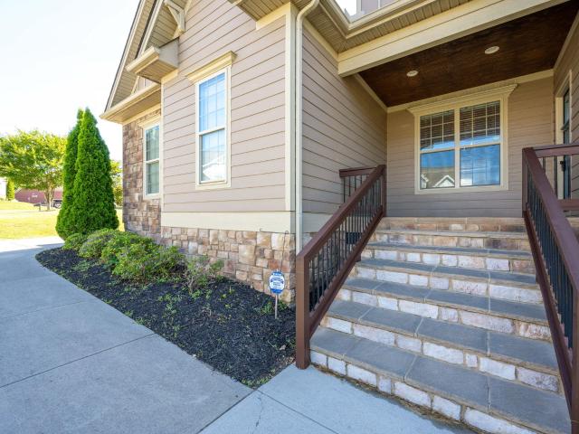 8885 Mckenzie Farm Drive