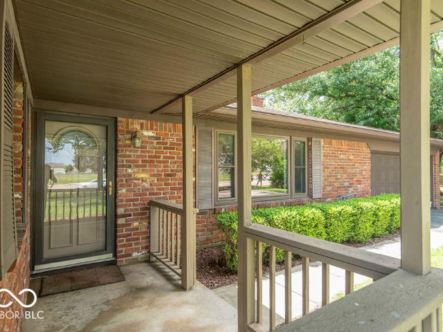 8885 E County Road 600 N