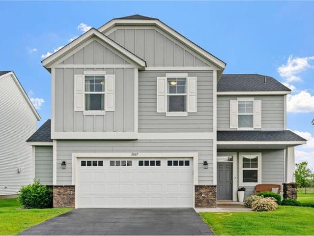 8887 nd Ln NW, Ramsey, MN 55303