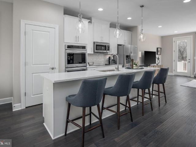 8887 Queensferry Road