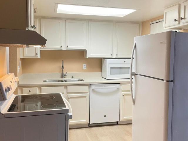 8888 N 47TH Avenue # 141