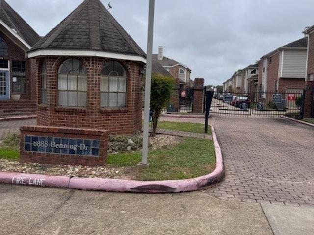 8888 Benning Dr, Unit 271, Houston, TX 77031 | MLS #55220 | Compass