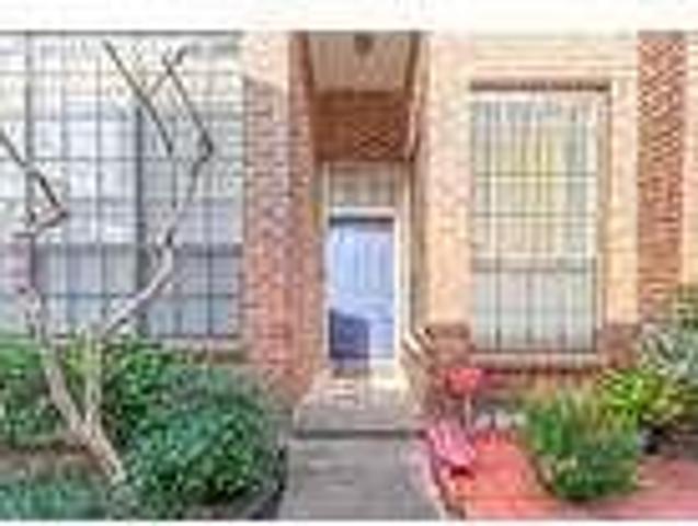 8888 Benning Drive Unit: 213 Houston Texas 77031