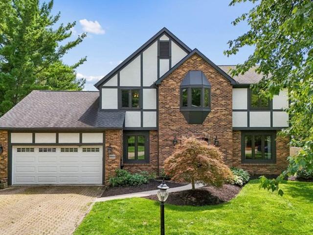 8888 Chateau Dr NW, Pickerington, OH 43147
