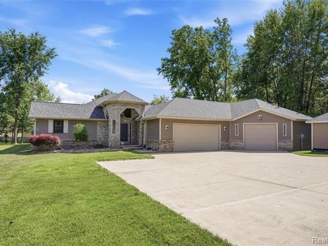 8888 Pilgrim, Washington Township, MI 48094