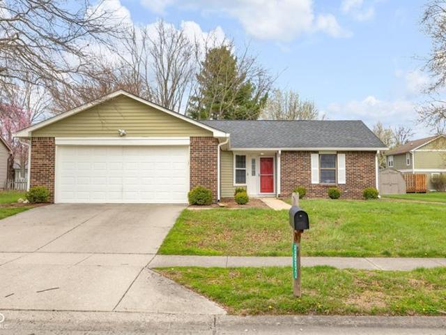 8880 Burwick Dr, Indianapolis, IN 46256