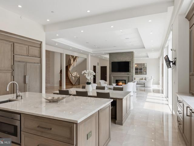 8880 Bradley Blvd, Bethesda, MD 20817 | MLS #MDMC2247