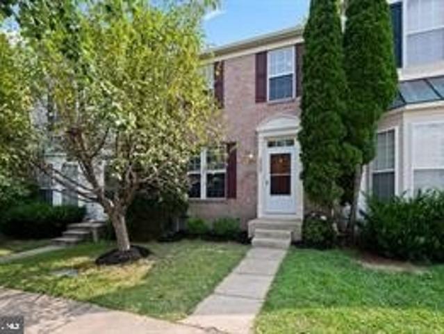 8880 Papillon Dr, Ellicott City, MD 21043