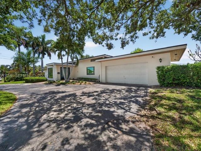 8880 SW 149th St, Palmetto Bay, FL 33176