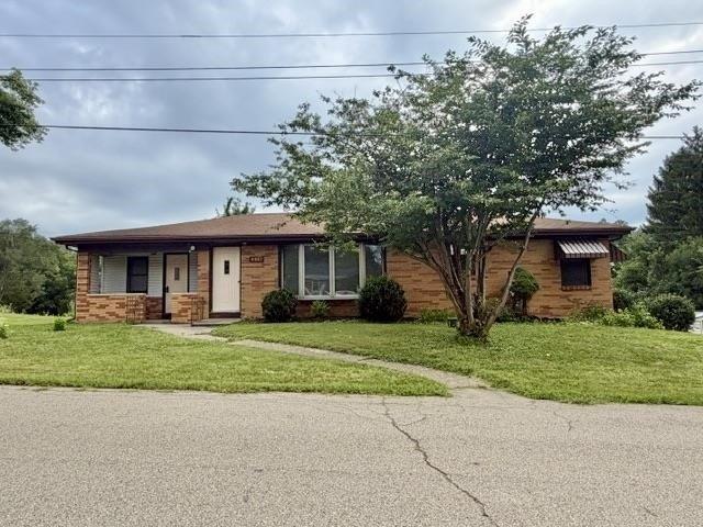 8881 Metropolitan Hts, Dubuque, IA 52003