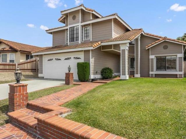 8881 La Cartera St, San Diego, CA 92129
