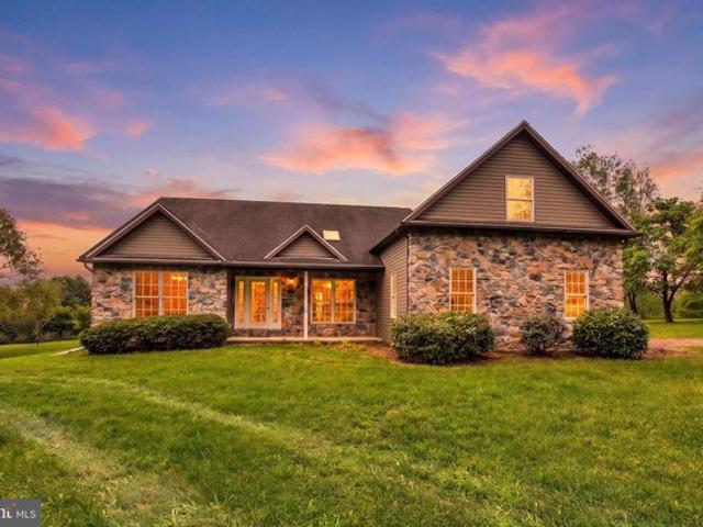 888 Battleridge Rd, McConnellsburg, PA 17233