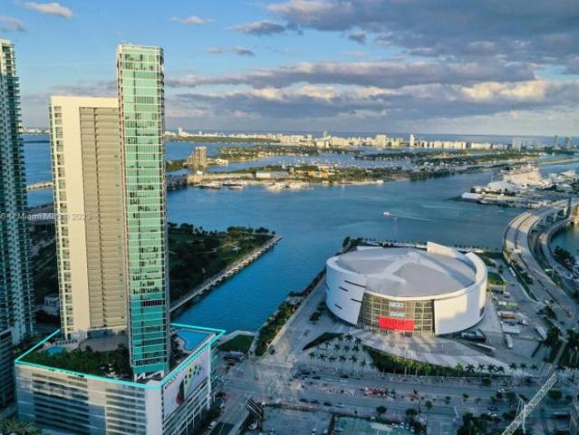 888 Biscayne Blvd #4007, Miami, FL 33132