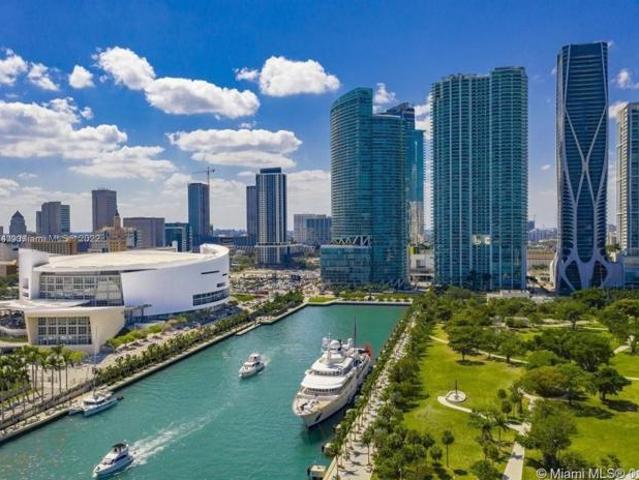 888 Biscayne Blvd #4812 Miami, FL 33132