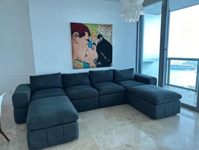 888 Biscayne Blvd 1+den #3906, Miami, FL 33132
