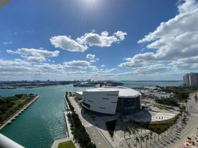 888 Biscayne Blvd #2107, Miami, FL 33132