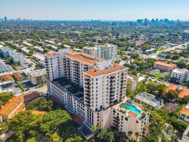 888 Douglas Rd S #807, Coral Gables, FL 33134
