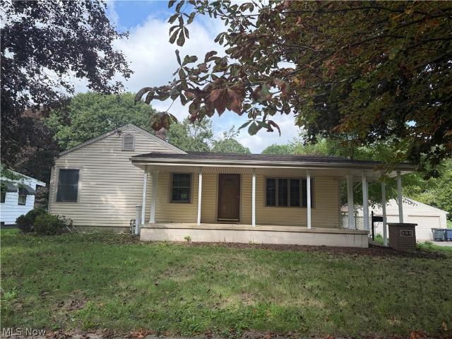 888 Danmead Avenue