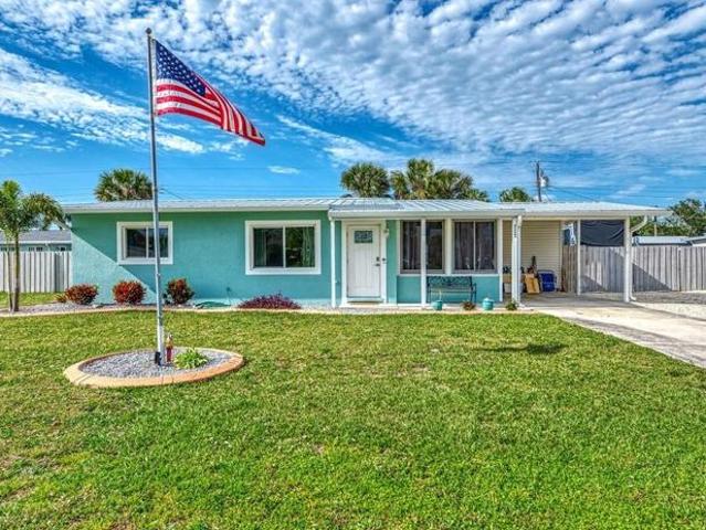 888 E 3rd St, Englewood, FL 34223