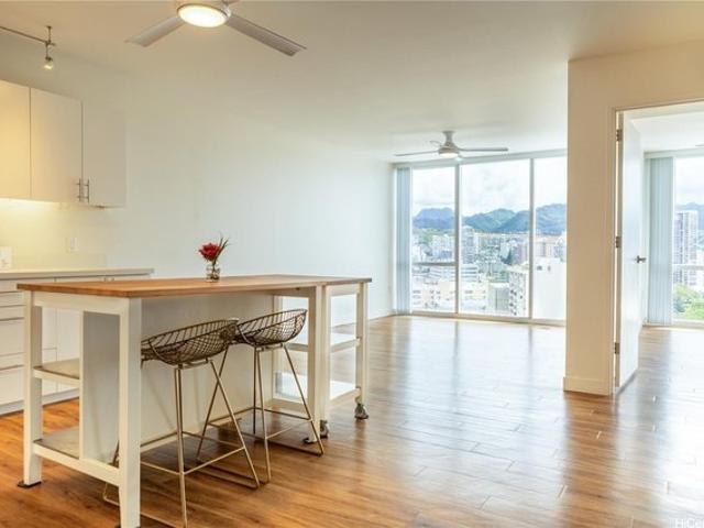 888 Kapiolani Blvd Apt 2001, Honolulu, HI 96813