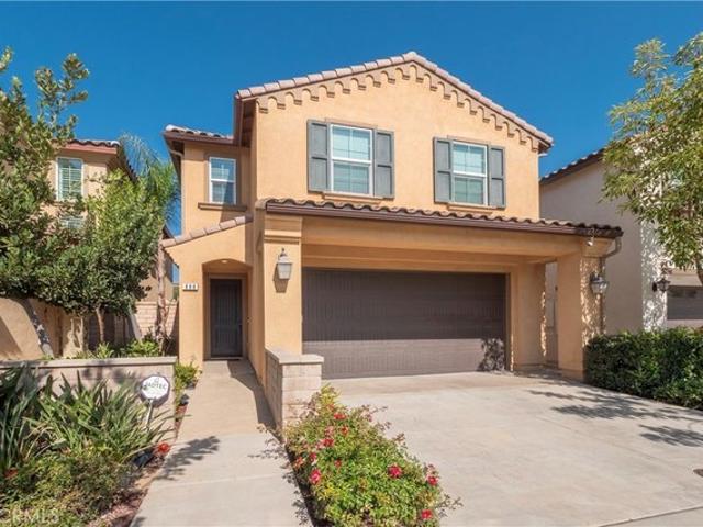888 Julie Pl, Upland, CA 91786