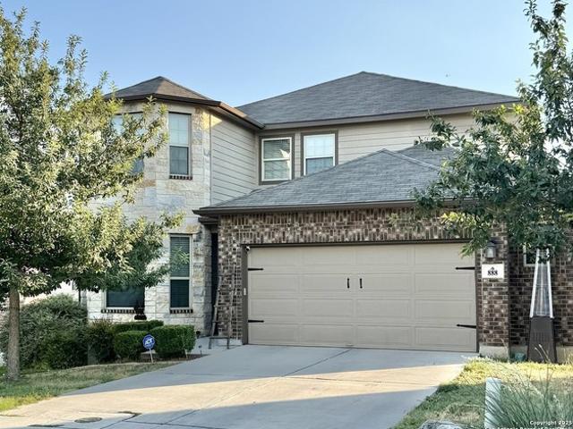 888 Maple Dr, New Braunfels, TX 78130