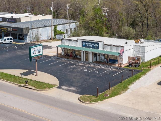 888 N Business Hwy 5