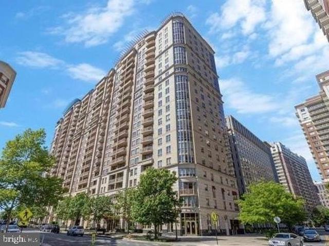 888 N Quincy St Unit 804, Arlington, VA 22203