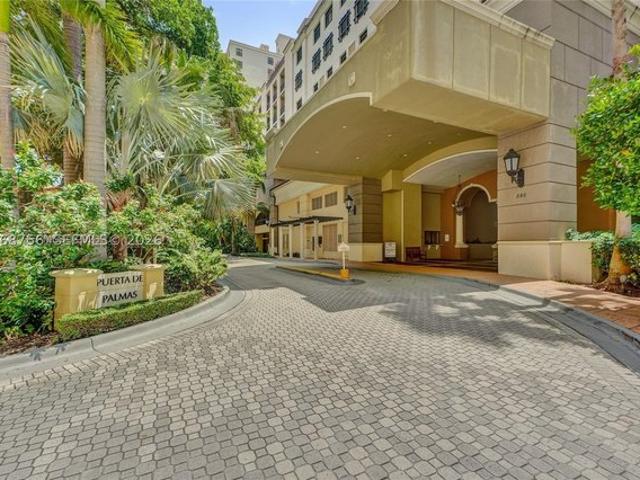 888 S Douglas Rd Apt 304, Coral Gables, FL 33134