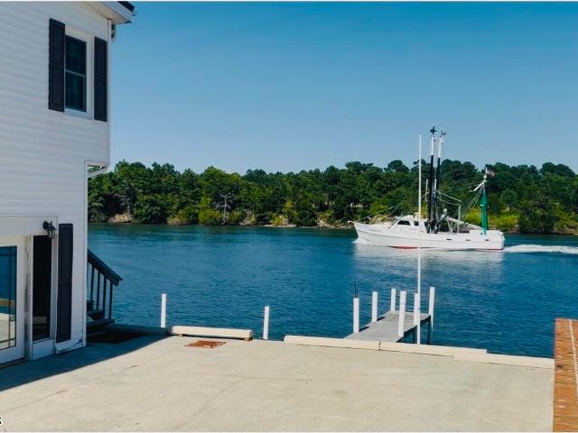 888 Seagate Drive