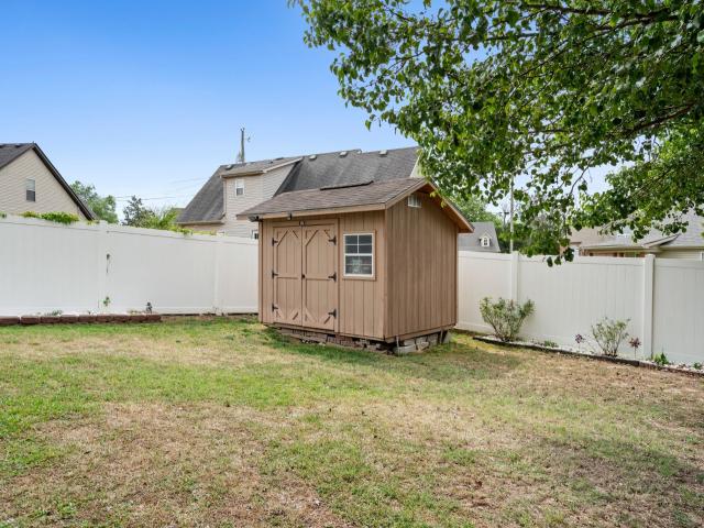 888 Pin Oak Dr, Antioch, TN 37013 | MLS #3178 | Compass