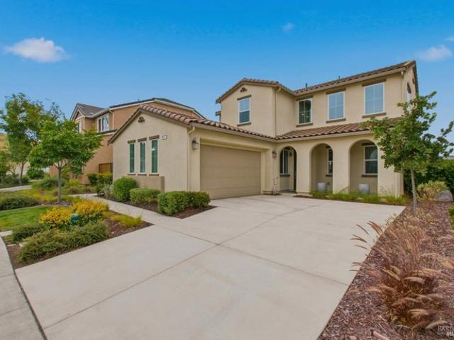8895 Blue River Dr, Vallejo, CA 94591